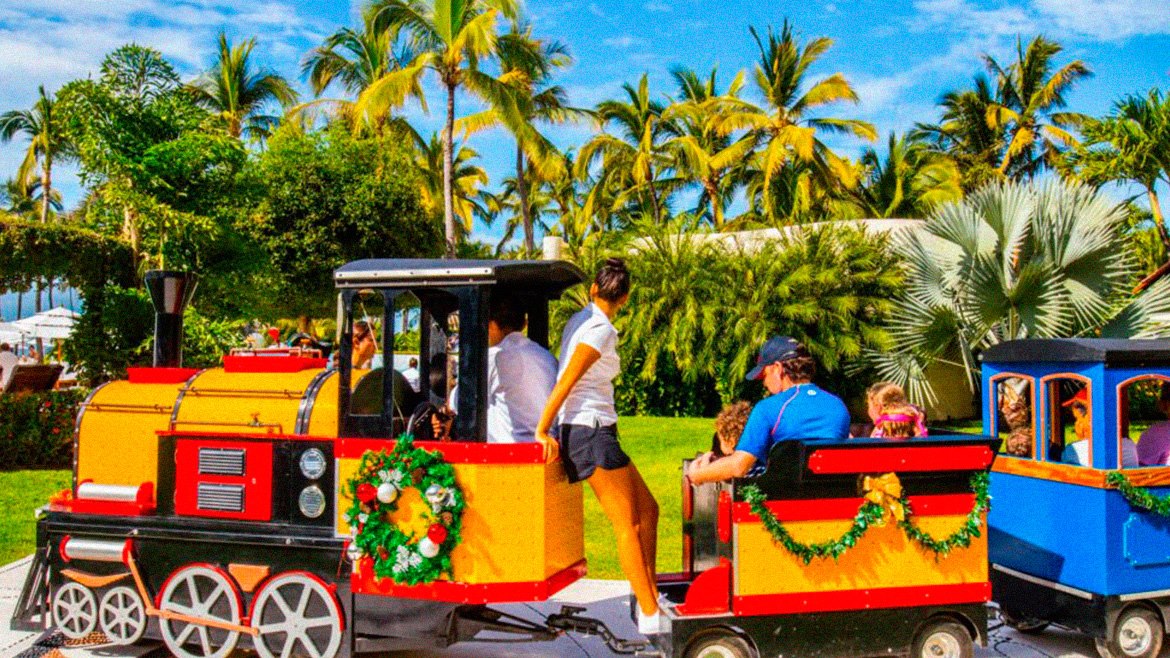 Celebrate this holiday season in Velas Resorts style